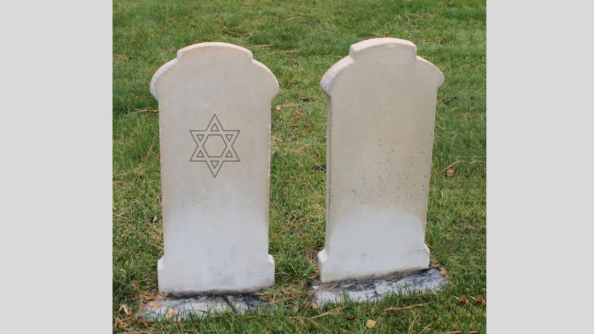 Can an interfaith couple be buried together in a Jewish cemetery?