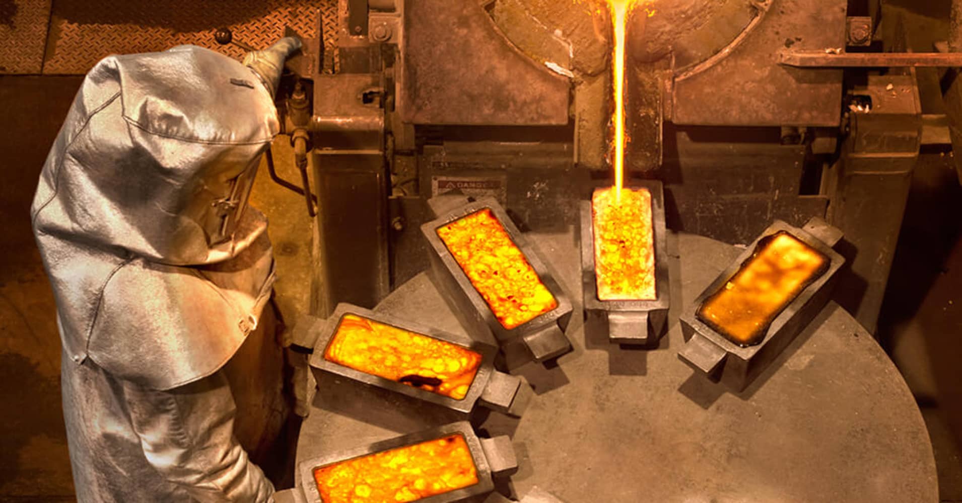 Newmont Names COO Natascha Viljoen CEO, as Tom Palmer retires