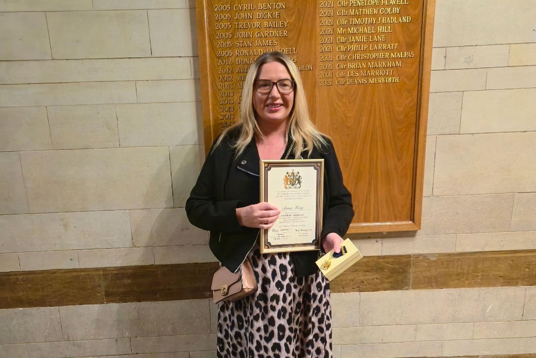 Anna King is awarded Honorary Alderman for her community work