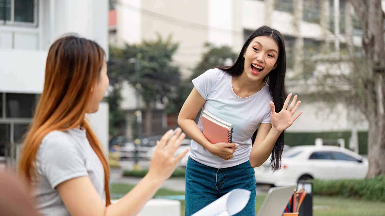 11 Irritating Greetings That Instantly Put People Off When You First ...