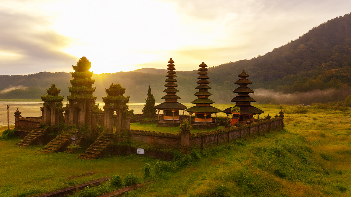 Ulun Danu Buyan Temple - A Hidden Gem by Bali’s Sacred Lake