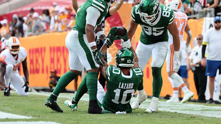 Jets-Giants Trade Speculation Heating Up After Malik Nabers Injury