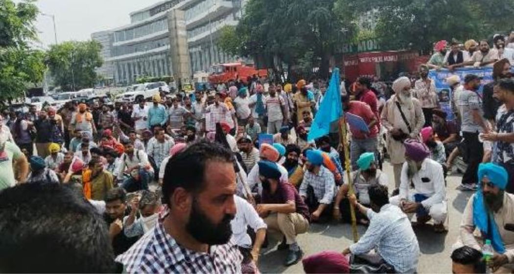 Roadways employees protest outside Punjab Assembly