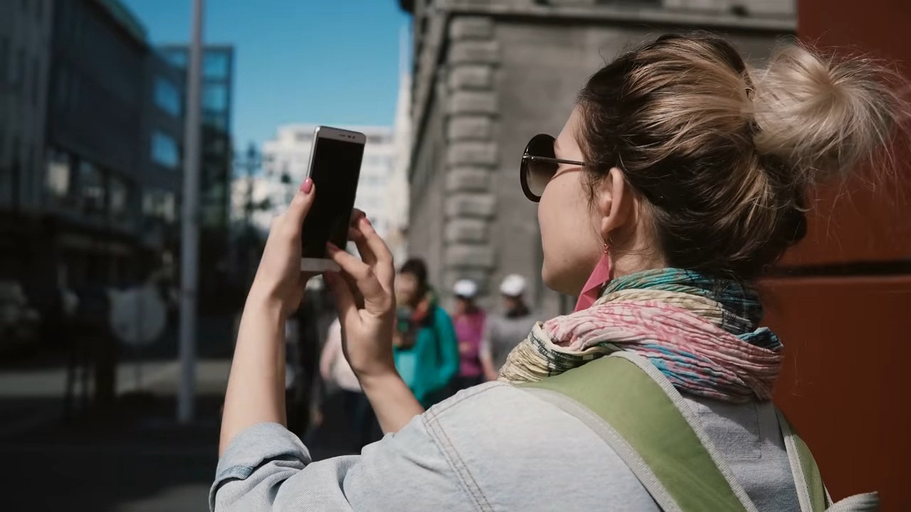 MUST HAVE Travel Apps 8 Essential Travel Apps You Need