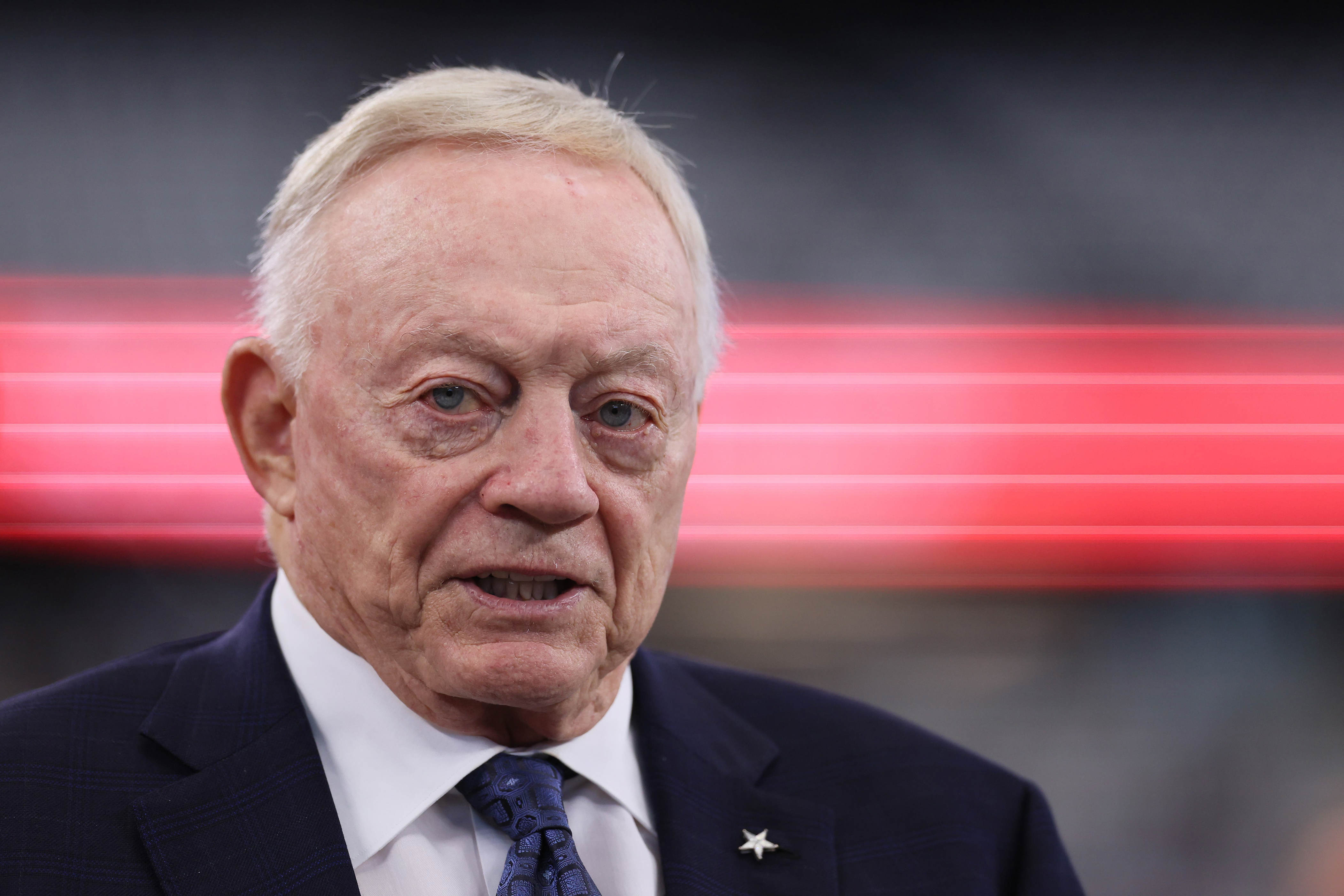Jerry Jones sends clear message on George Pickens' future with Cowboys