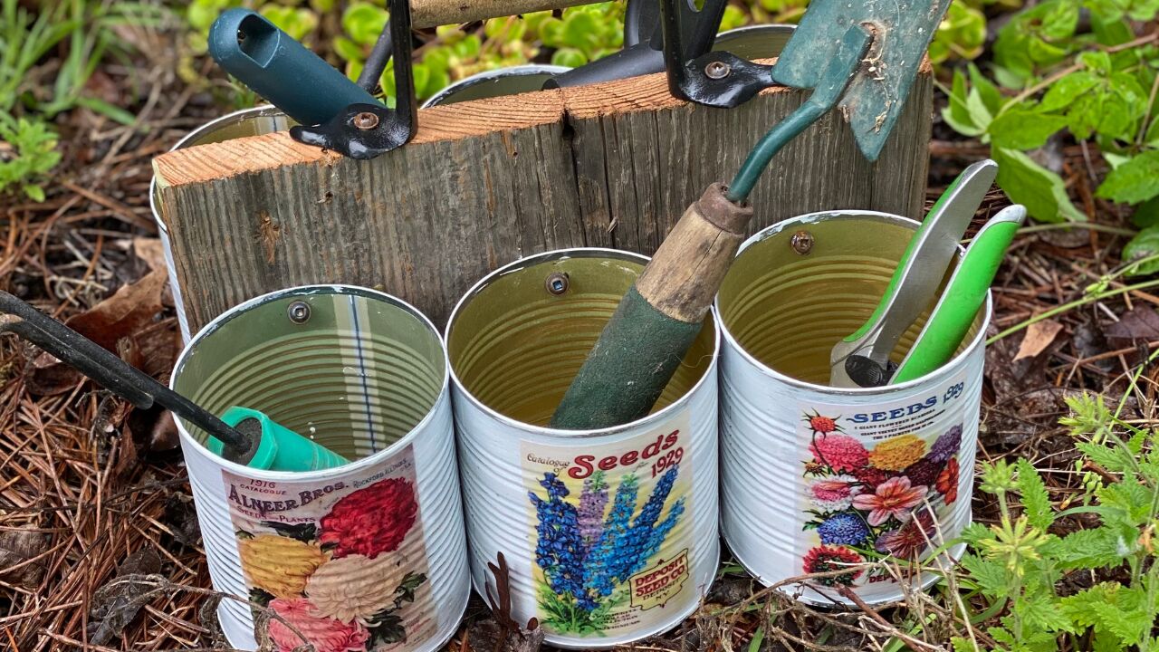 Tin Can Caddy