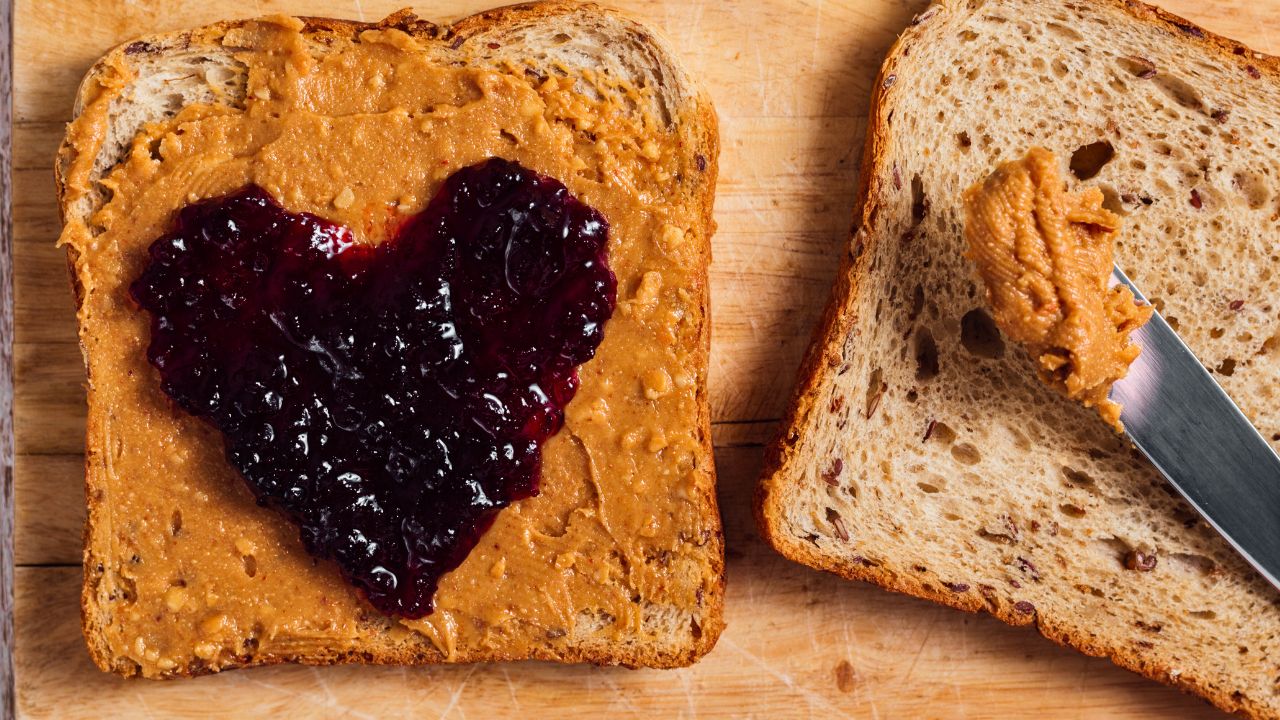 10 Weirdly Beloved American Foods the Rest of the World Can't Fathom