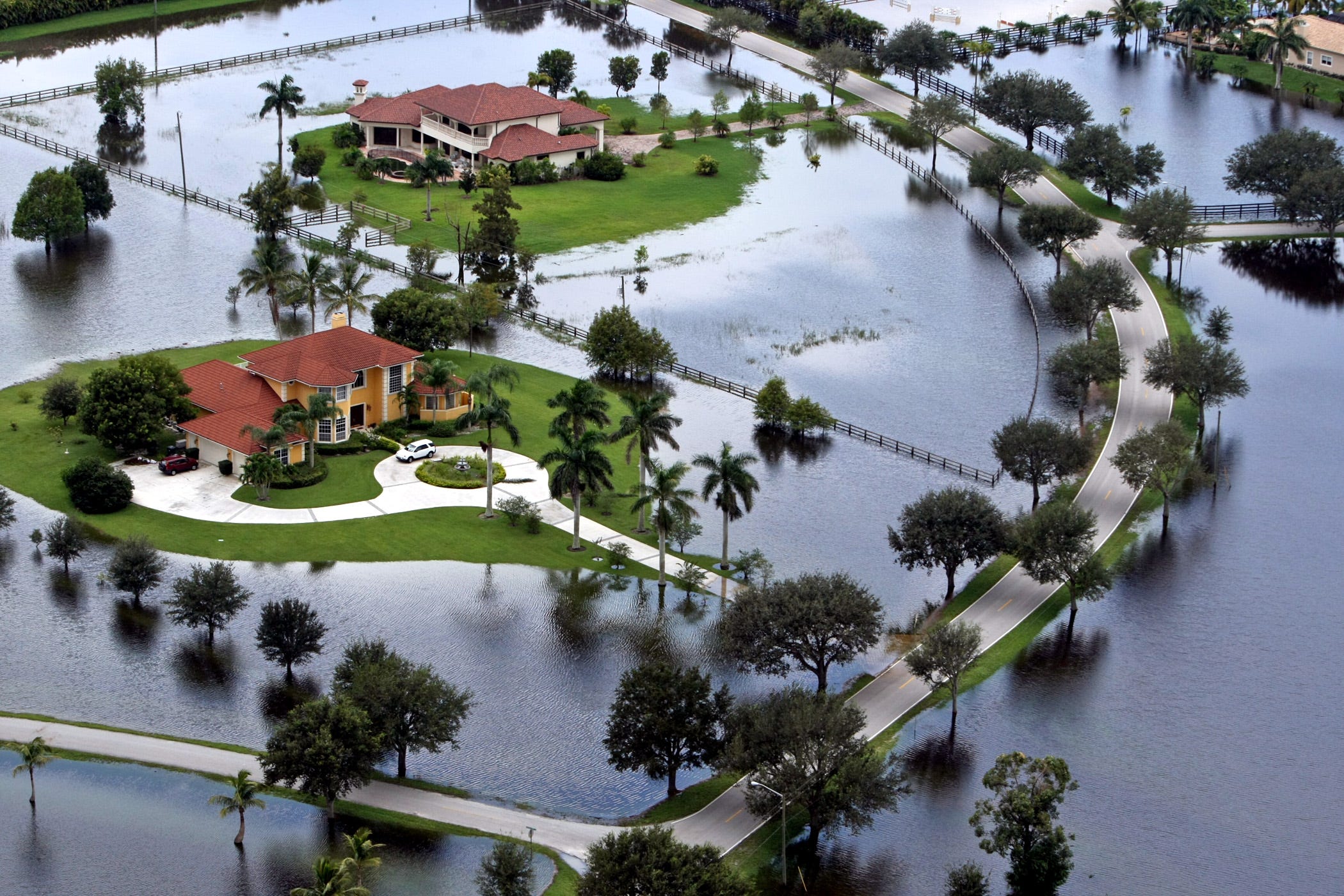 Suspending flood insurance would impact Florida, and its real estate ...