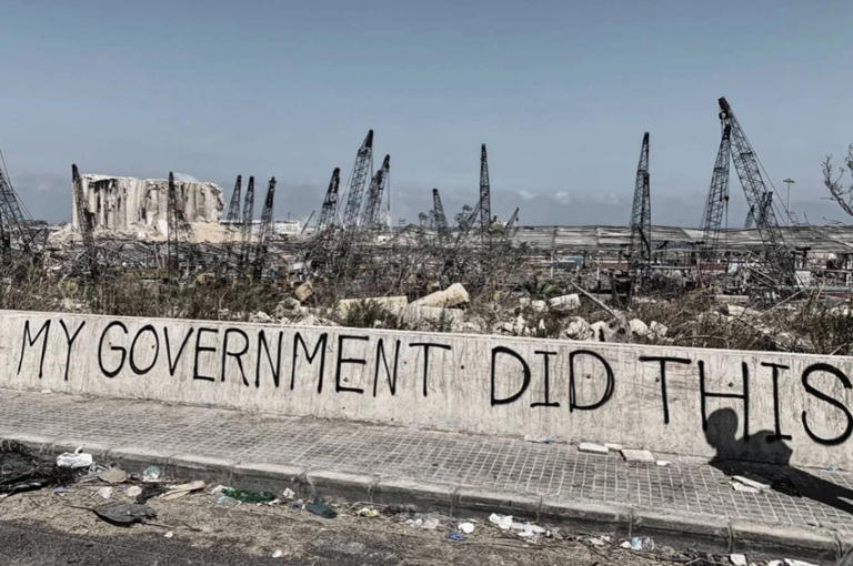 These 21 Dystopian Photos Prove "Urban Hell" Is A Real-Life Thing, And ...