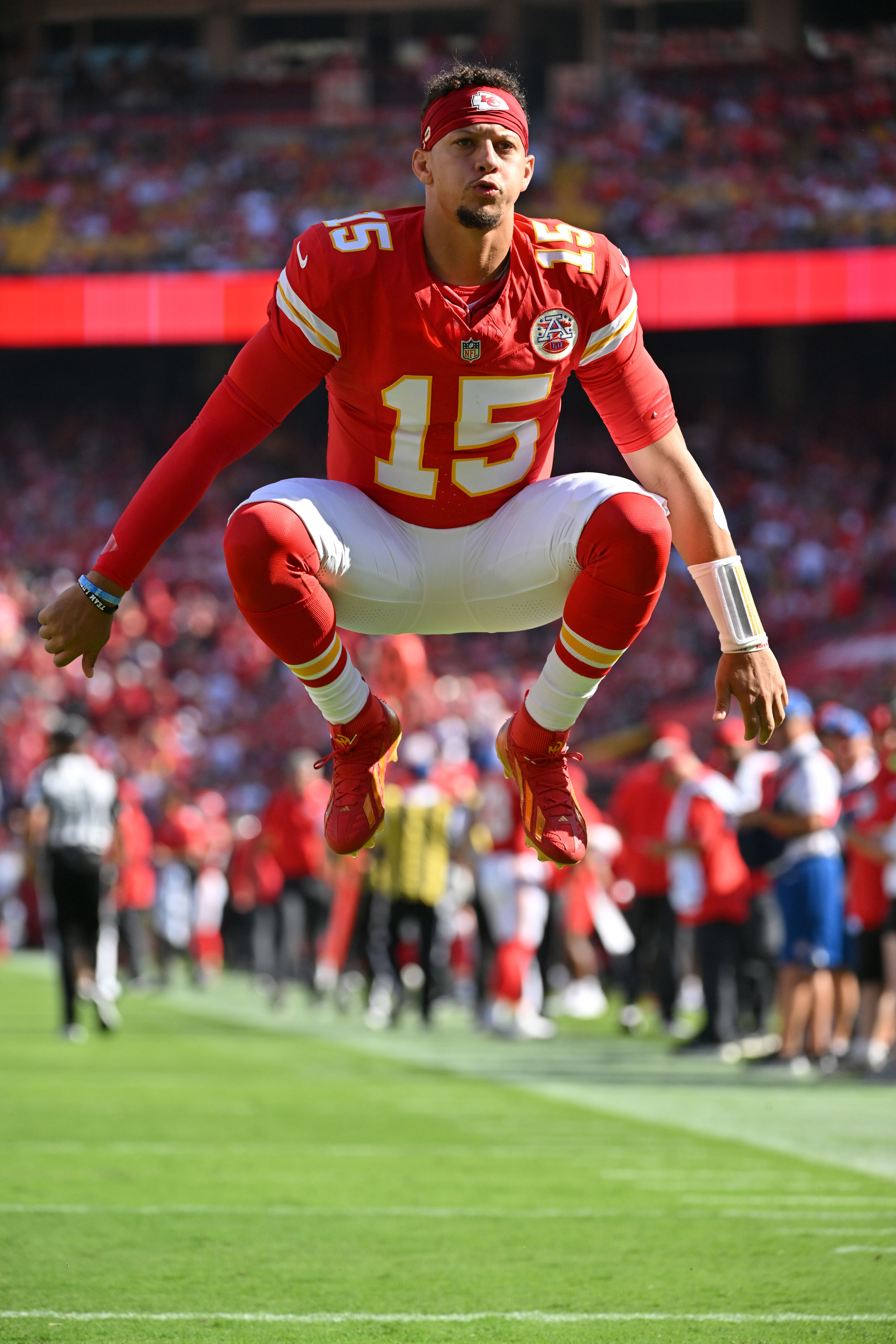 Patrick Mahomes, Xavier Worthy spark Chiefs in statement win over Ravens