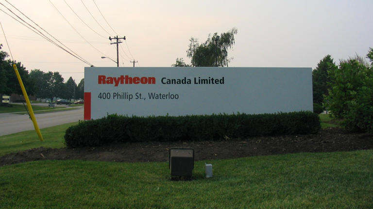 Raytheon unveils new APG-82(V)X radar for F-15EX jets