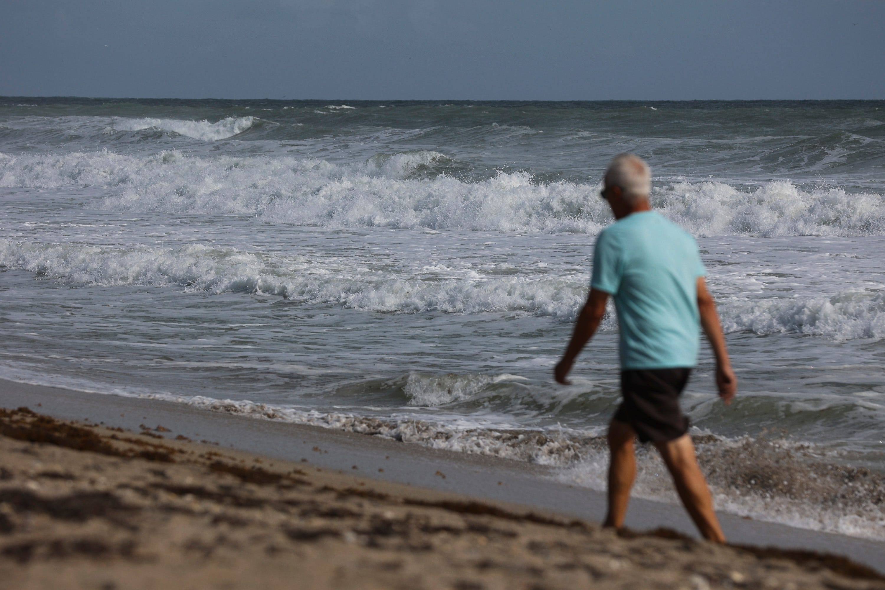 Here's why this popular Florida beach is temporarily closed
