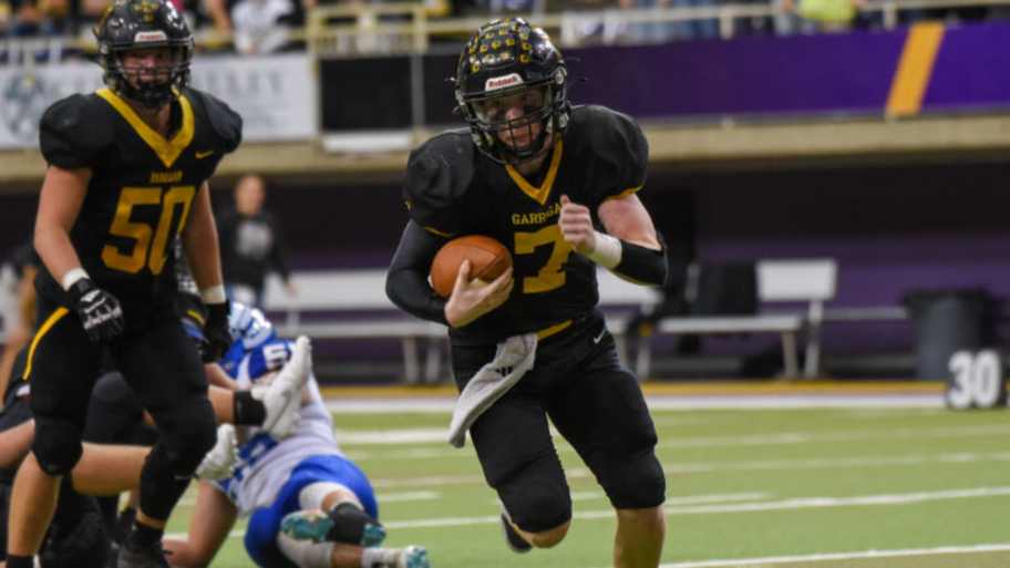 Iowa High School Football Playoffs: Bishop Garrigan Vs. Woodbine