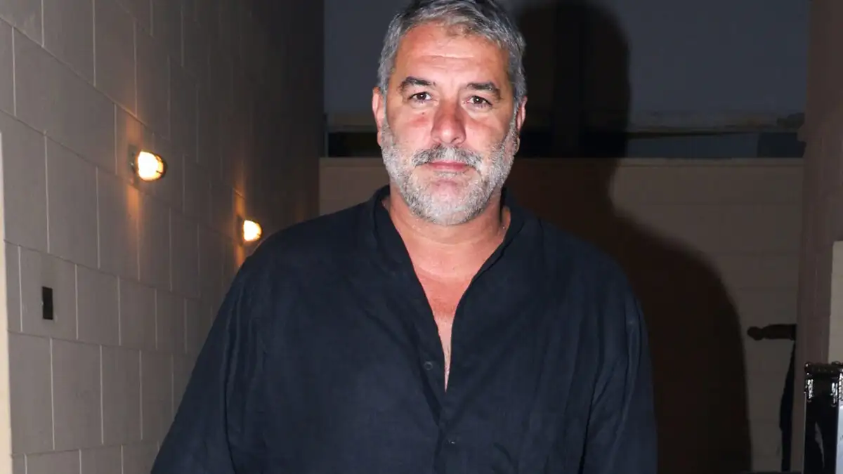 H ΕΛΑΣ «καίει» τον Μπισμπίκη, η μυστηριώδης γυναίκα ΝΕΟ ΒΙΝΤΕΟ