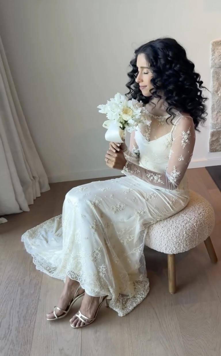 Joan Collins, 92, walks son Alexander Newley down the aisle at his ...