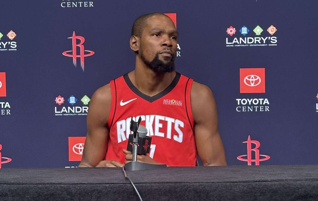 Why new Rockets' star is eager to 'roam' streets of latest NBA city
