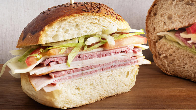 It's The Perfect Time For Subway's Cheapest Sandwich To Make A Comeback