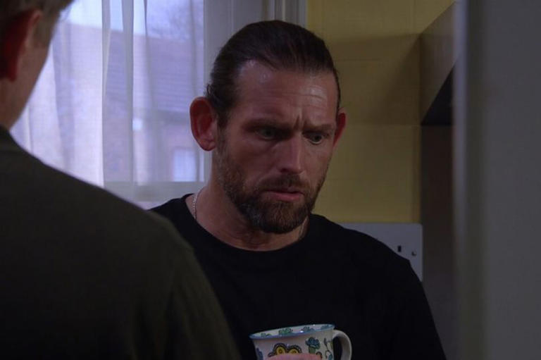 Emmerdale fans 'work out' Kev's history with Robert Sugden amid ...