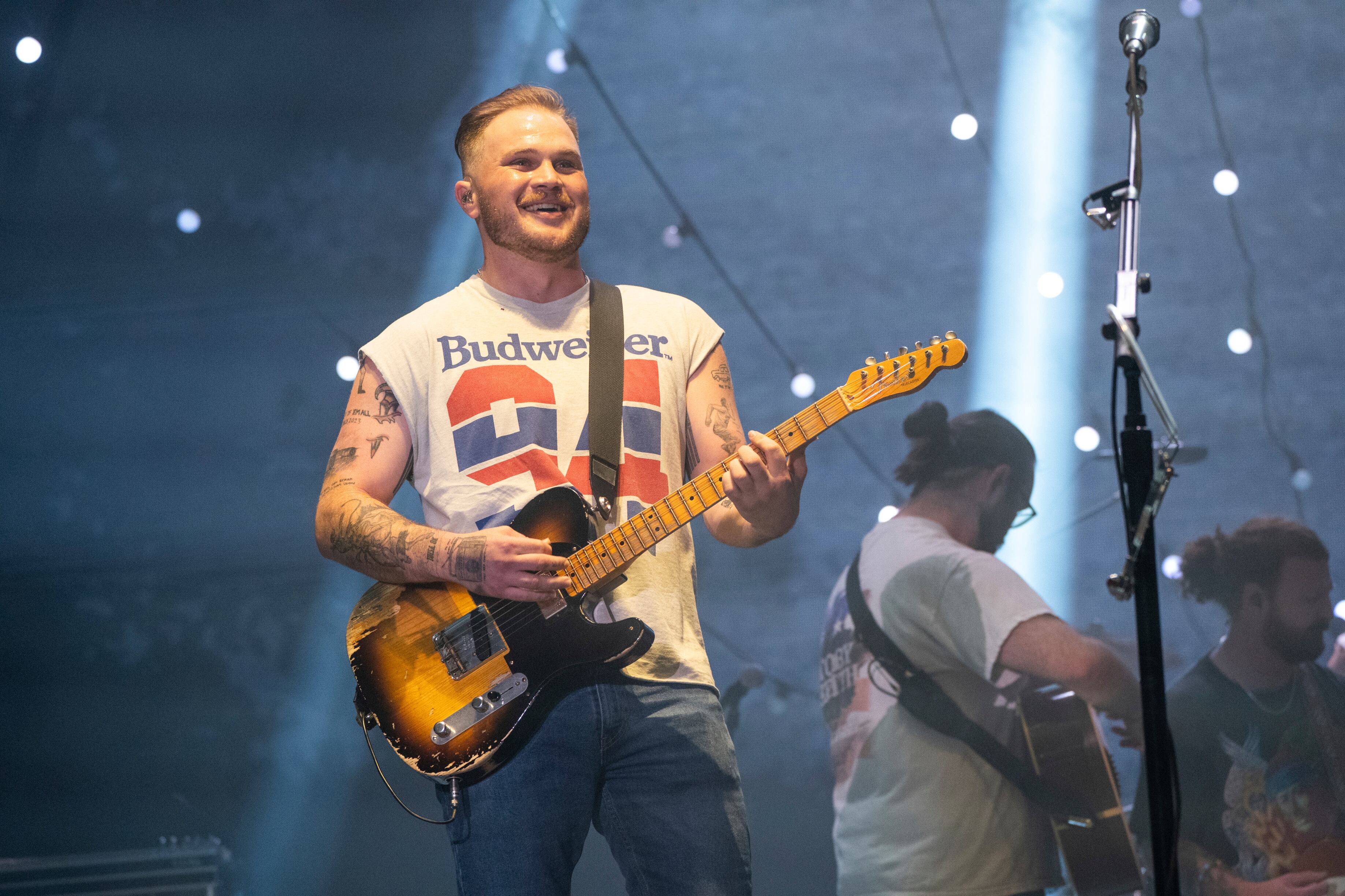 Zach Bryan breaks U.S. concert attendance record at Michigan Stadium