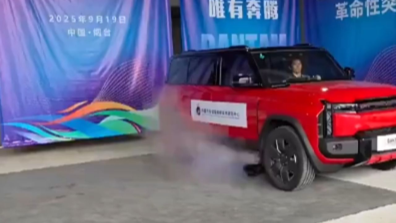 China creates controversial solution that ejects electric car batteries ...