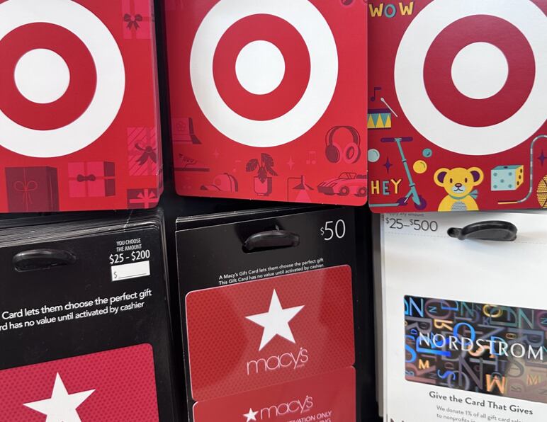 New Florida law targets gift card fraud ahead of holiday shopping season