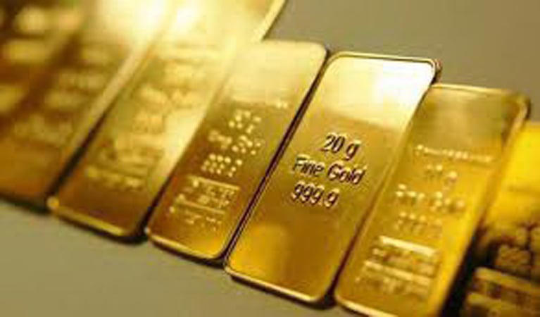 Gold rates hit highest-ever Rs 403,600 per tola