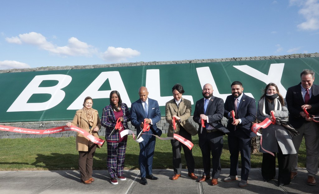 Bally’s clears hurdle for casino at former Trump golf course in The Bronx