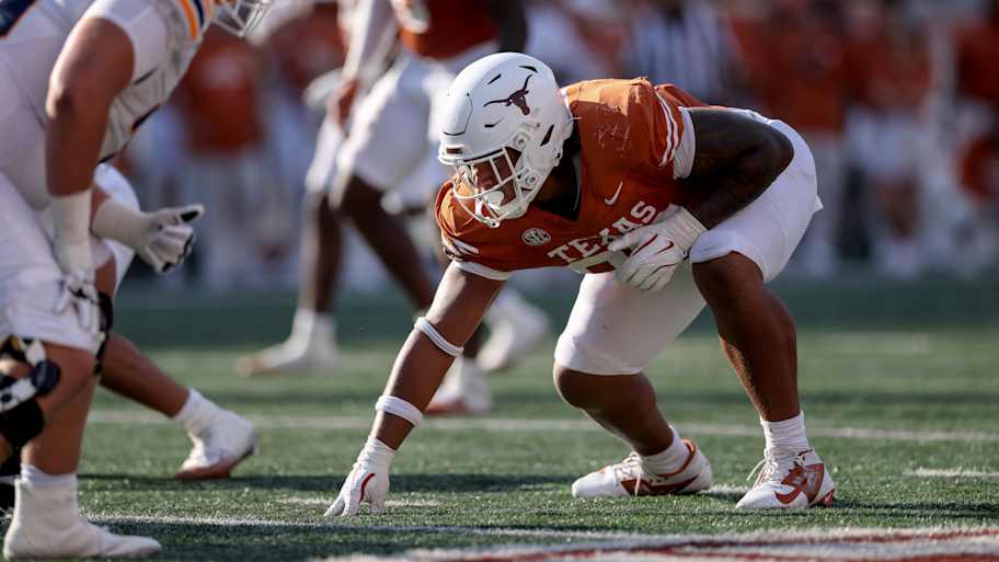 Texas DL gives legendary quote ahead of road game against Florida