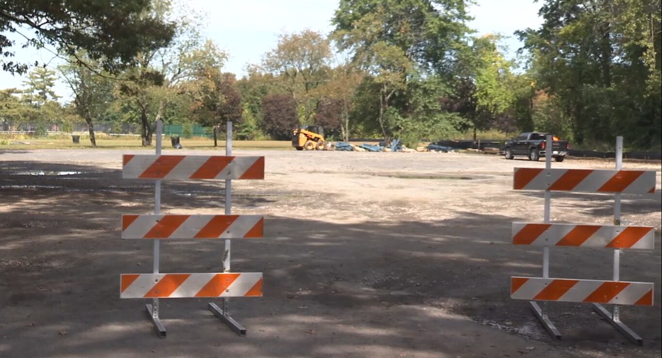 Parking lot and walking track closed at Springfield park