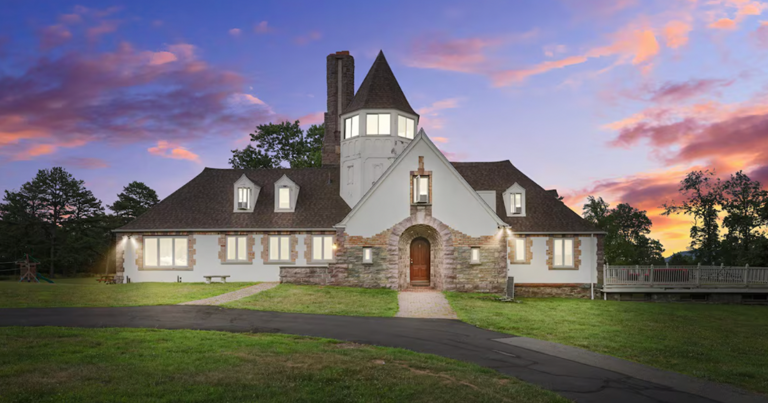 This Enchanting Castle VRBO in Pennsylvania Feels Like a Modern Fairytale