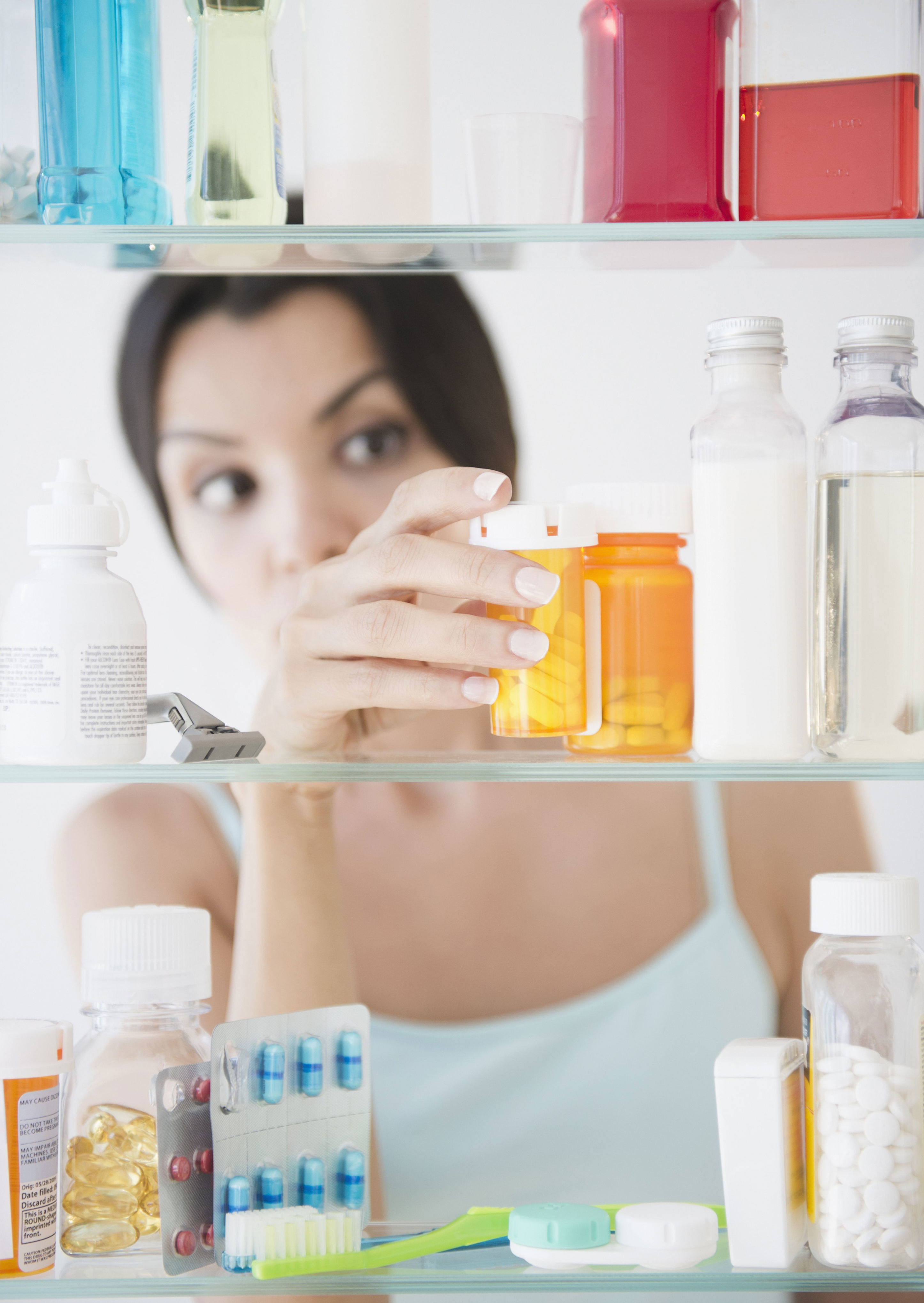 9 Things You Should NEVER Store in the Bathroom