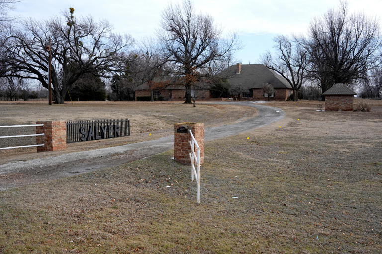 Oil wells force property rights showdown in Edmond. Why Honeyfield ...