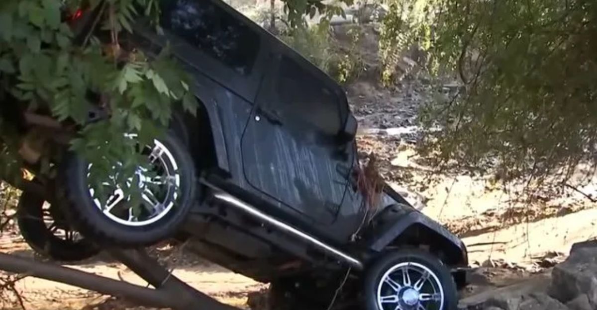 Arizona Flash Flood Claims Several Lives As Vehicles Are Swept Away ...