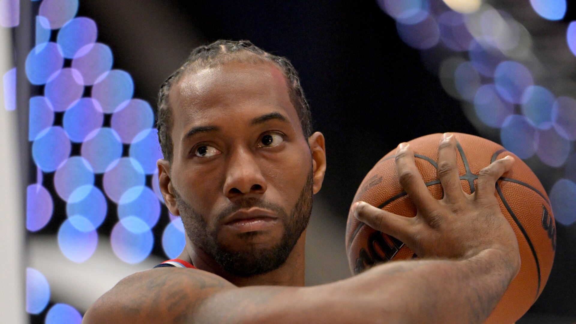 Report: Clippers initiated Leonard's deal with Aspiration, company ...