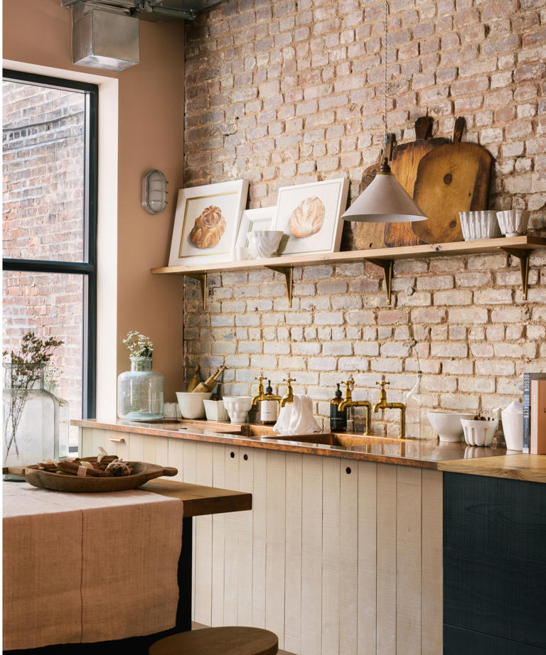 Designers are swapping out shaker doors for this surprisingly timeless ...
