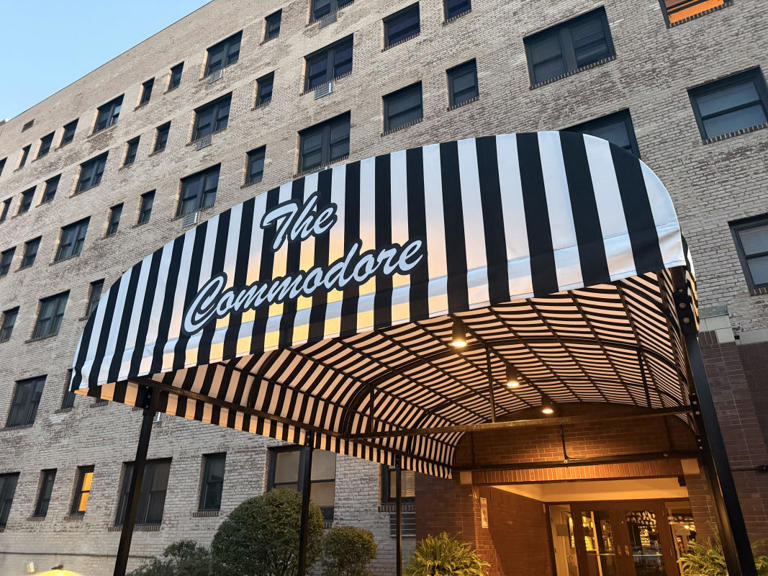 The Commodore, St. Paul’s legendary Art Deco bar, returns after a 5 ...