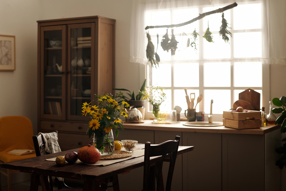 Vintage Decor Ideas for Cottagecore Homes