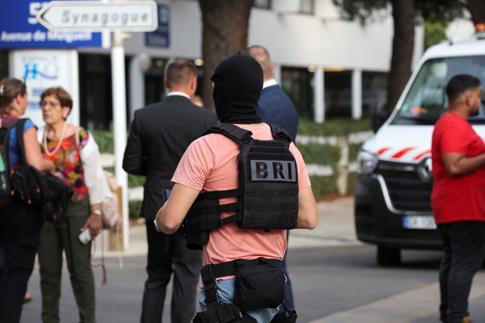 Έντεκα συλλήψεις στη Σερβία για επιθέσεις σε συναγωγές και τζαμιά στη ...