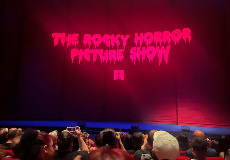Tim Curry Details Becoming ‘Rocky Horror’s Frank in Rare Appearance ...