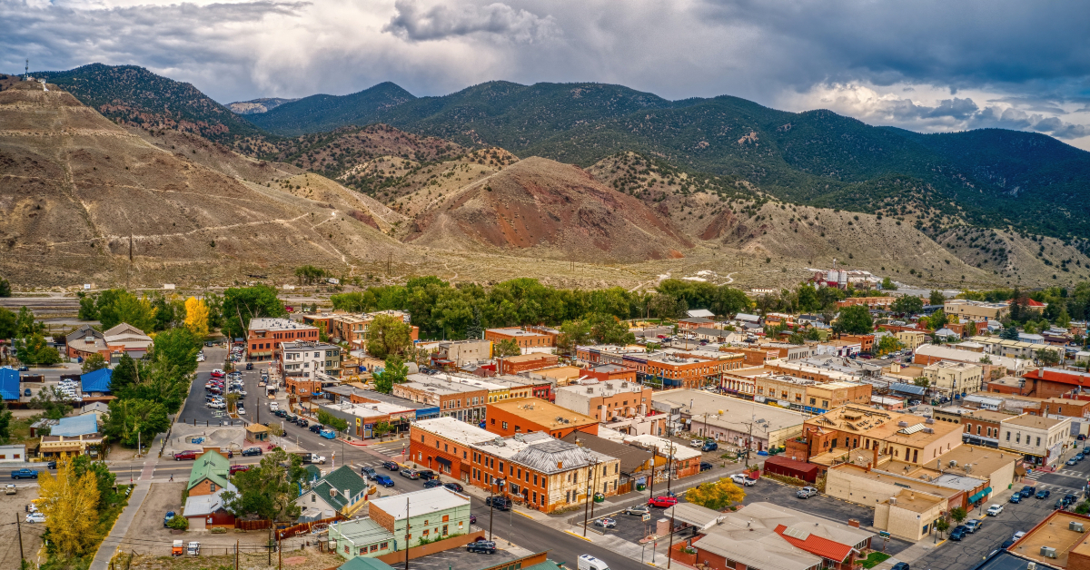 10 Colorado Mountain Towns Where You Can Live on Nothing but Social ...