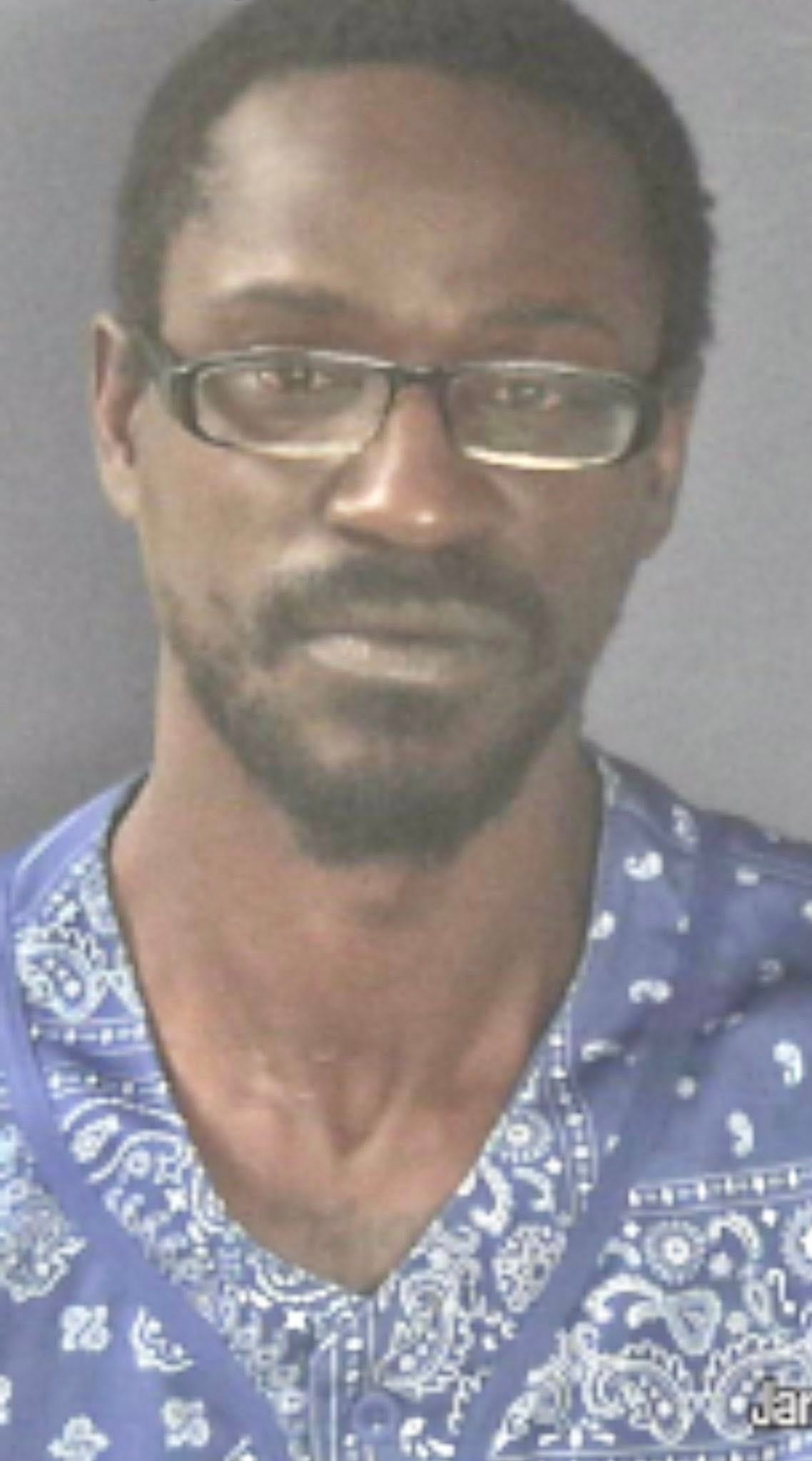 Shirtless, cuffed Gadsden inmate escapes custody; search underway after ...