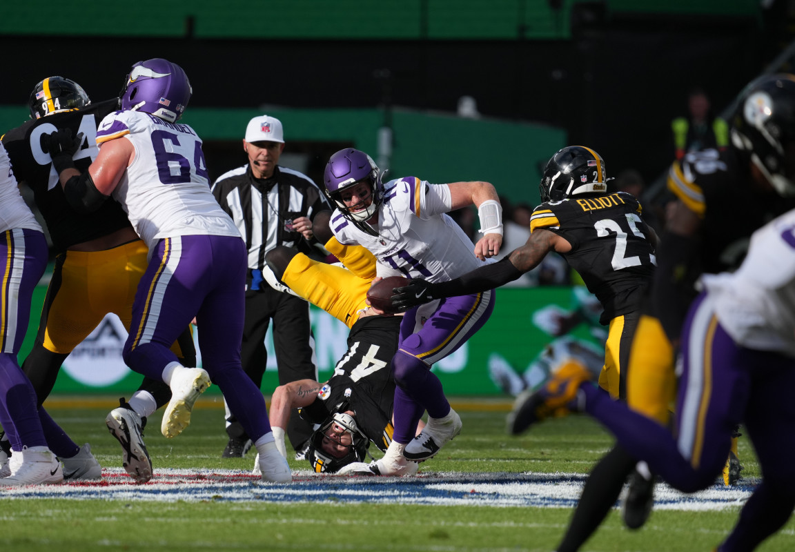 The Minnesota Vikings have an offensive line problem once again with it ...