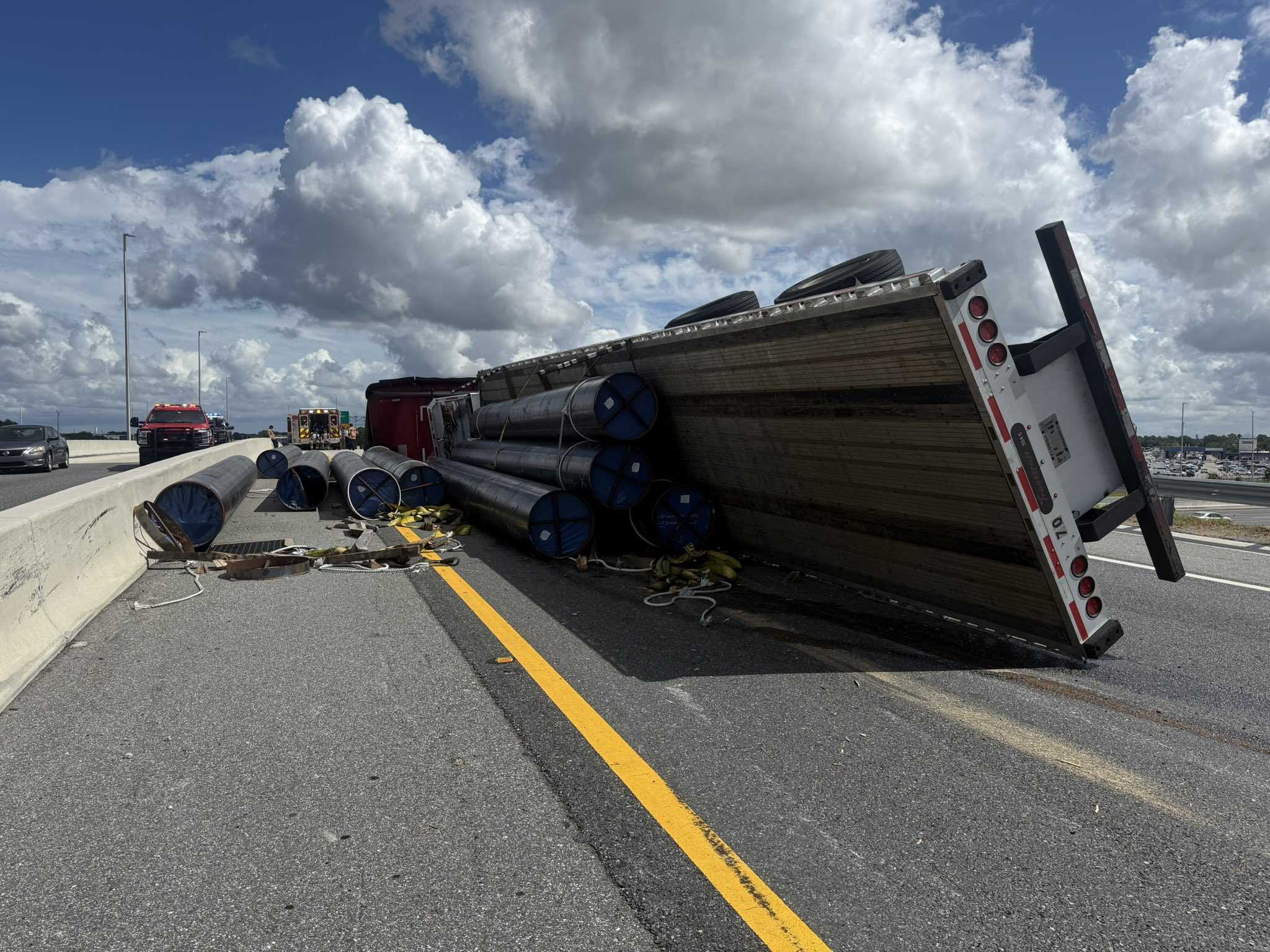 Turnpike exit ramp to SR-528 reopens after semi-truck overturns