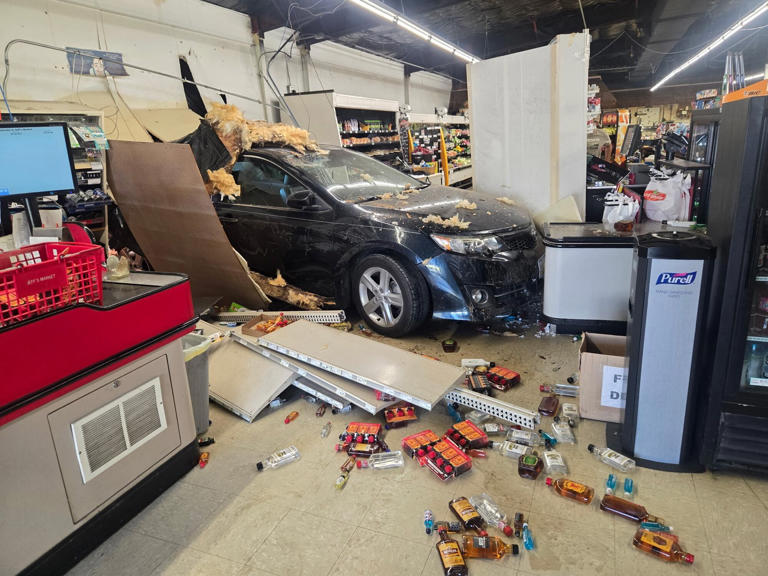 Cleanup on Aisle 1: Car crashes through wall at Durant grocery store