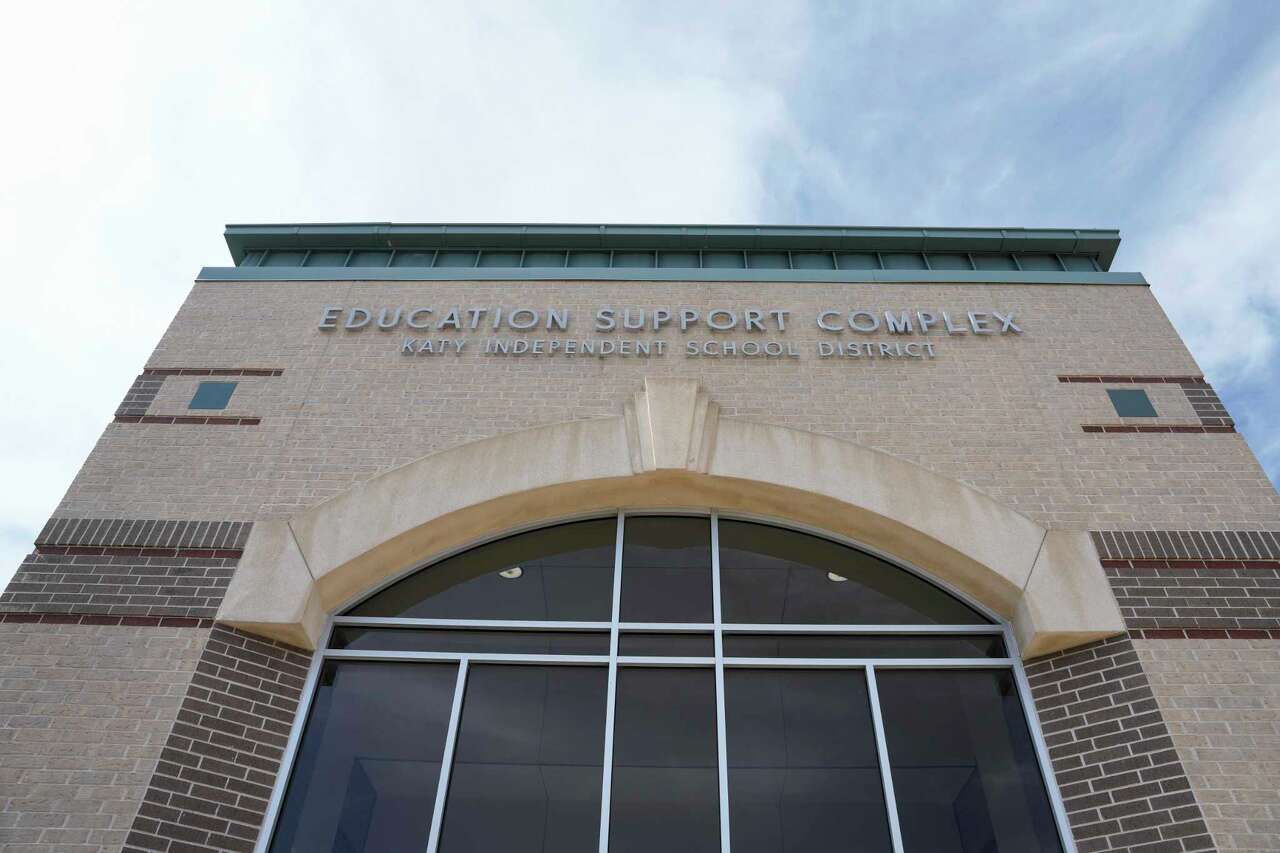 Katy residents clash over anti-pride posts at school board meeting