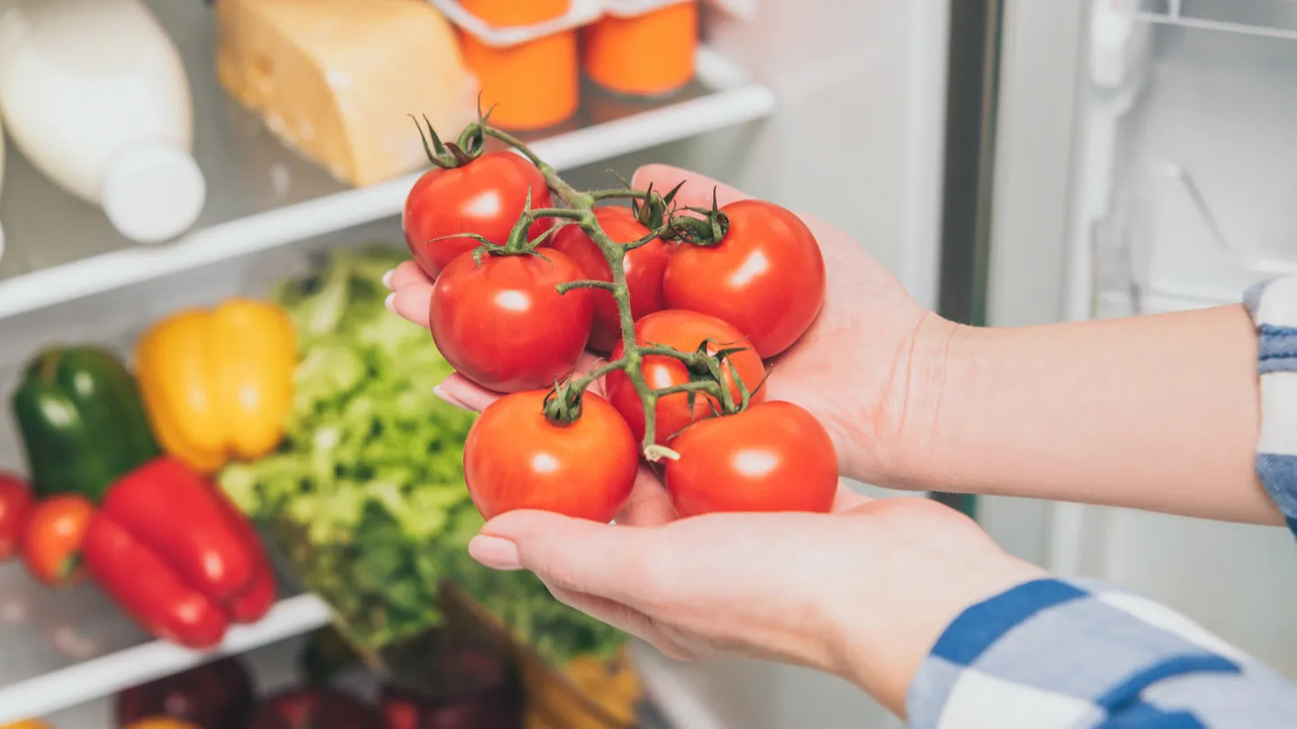 Stop wasting fridge space with these 10 foods you should never refrigerate