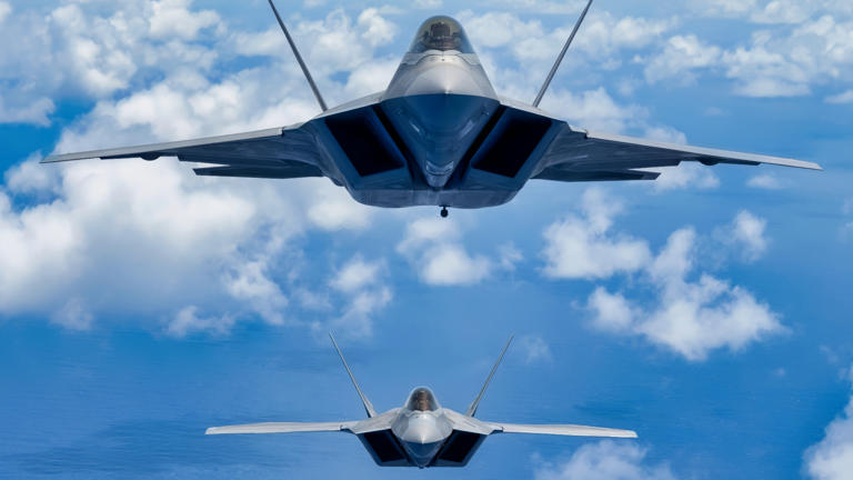 The U.S. Air Force Will Soon Have 32 Extra F-22 ‘Combat Coded’ Stealth ...