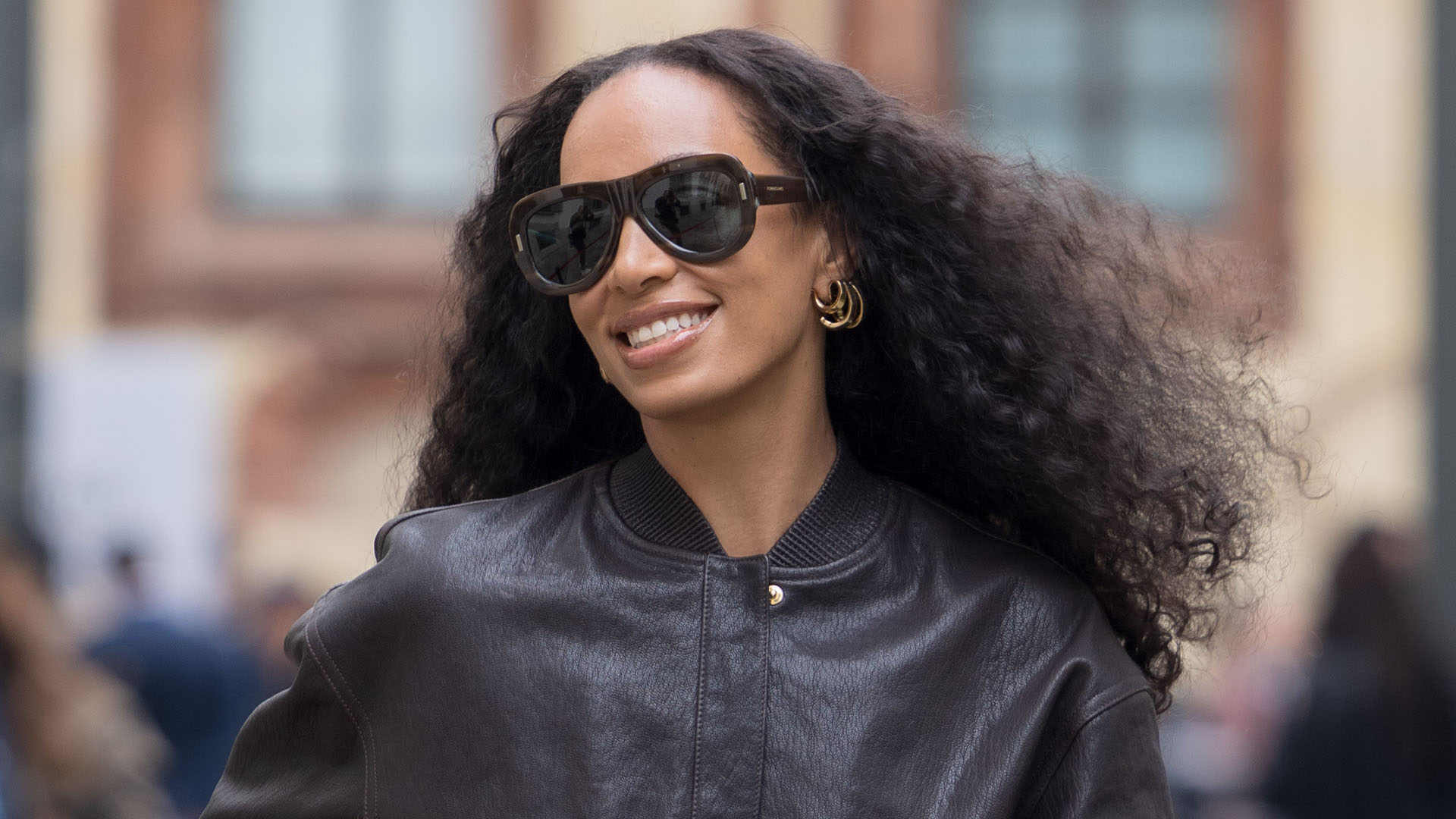 Solange Knowles Launches Digital Library To Amplify Black And Brown ...