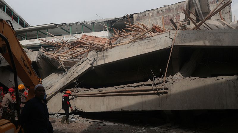 School building collapses in Indonesia, killing at least three and ...