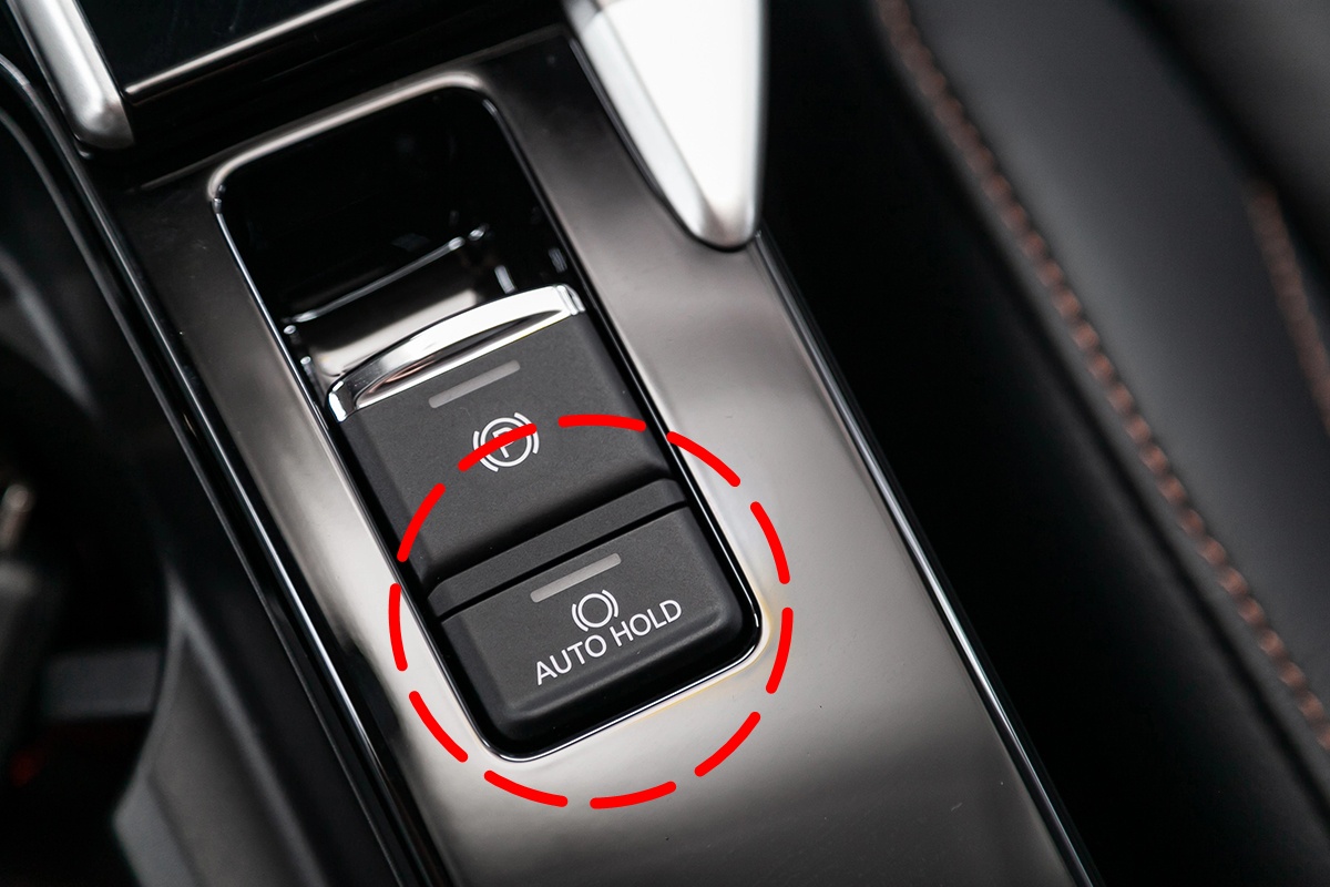 You Paid for These 4 Nifty Car Features—But You’ve Probably Never Used Them